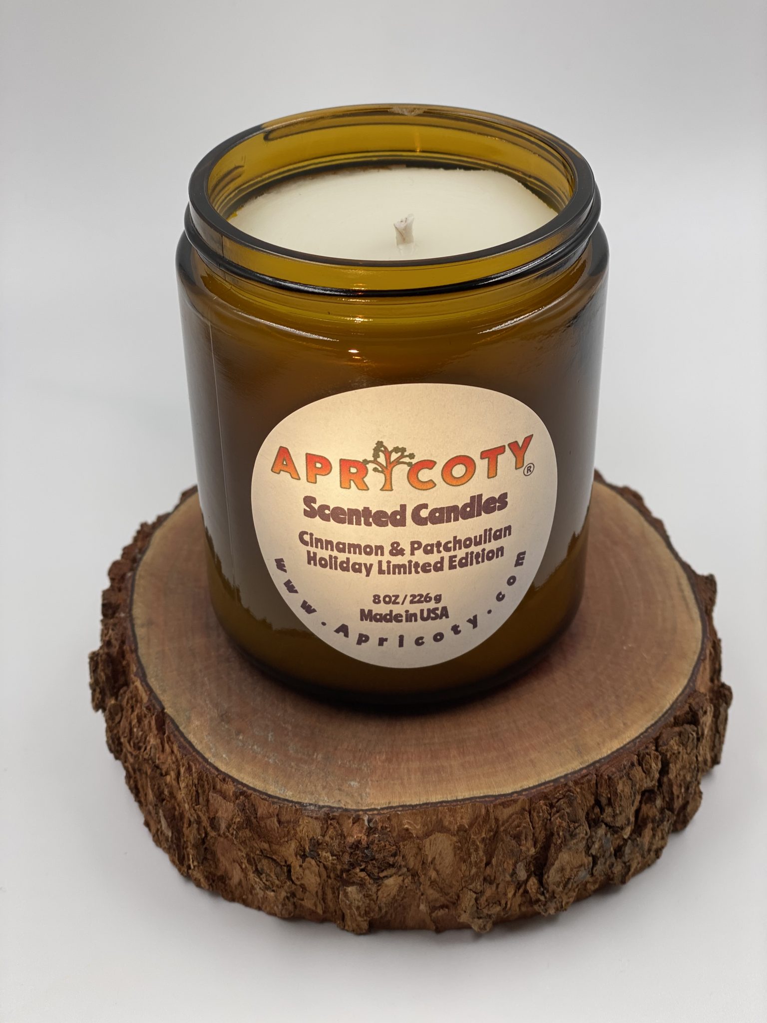 Apricoty Amber 8 oz Glass Jar Scented Candle Cinnamon & Patchoulian ...